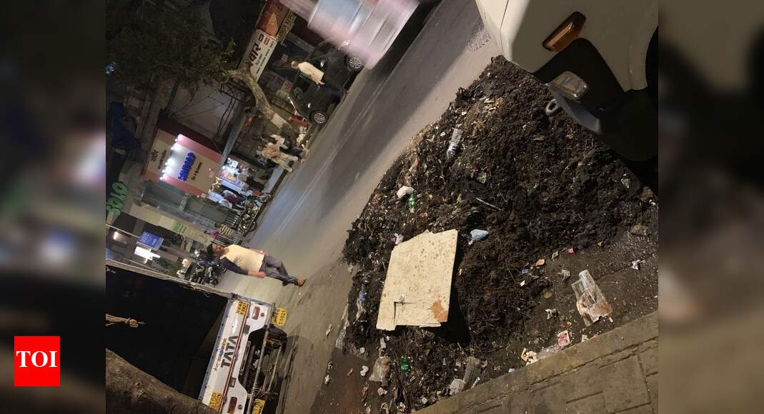 Filthy road - Times of India