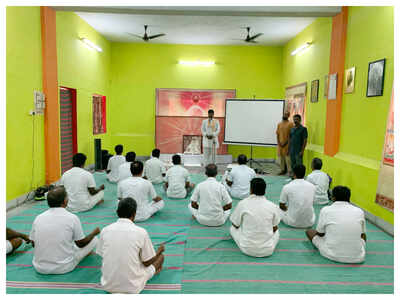 Inmates of Puzhal jail learn yoga asanas | Chennai News - Times of India
