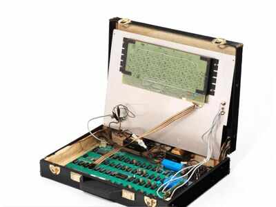 Apple First Computer: 'The first' Apple computer sells for Rs 3.2 crore ...