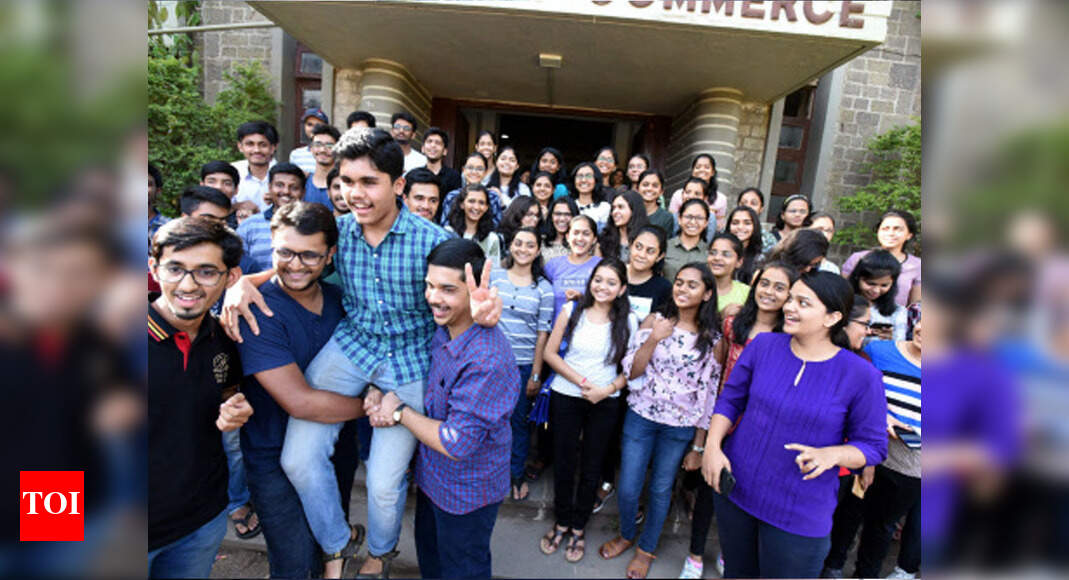 Pune division moves to No. 2 spot in Standard XII results but pass rate ...
