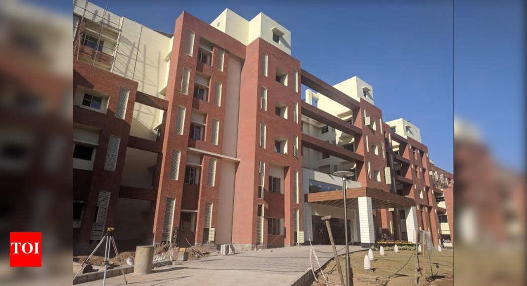 Nehru Hospital becomes first platinum-rated govt hospital in country ...