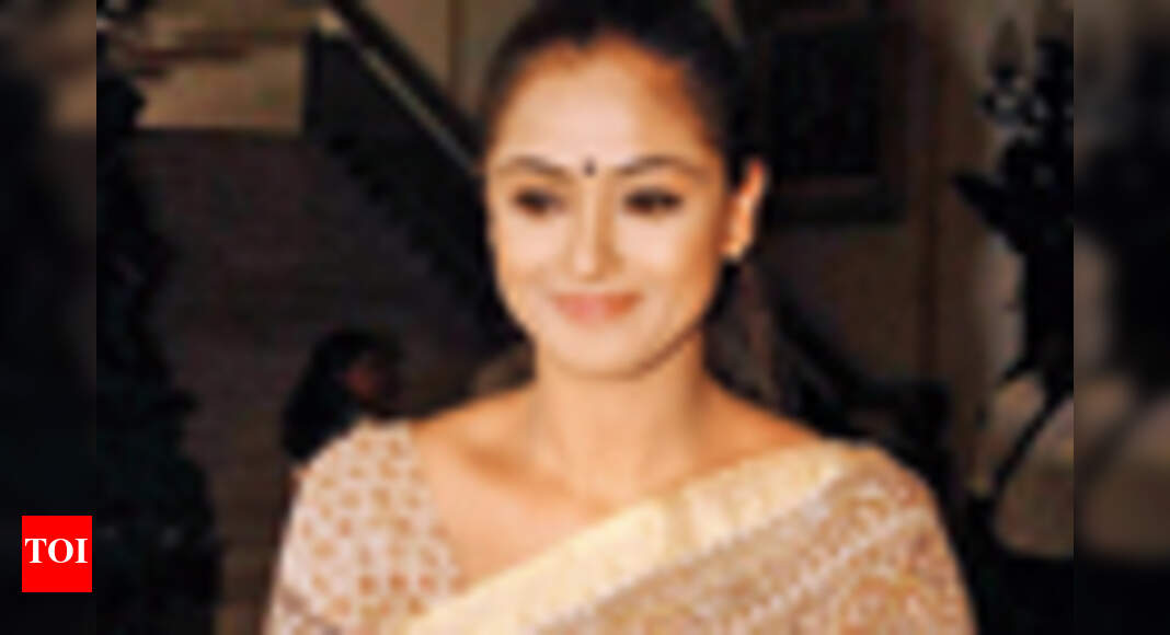Simran's back in business | Tamil Movie News - Times of India