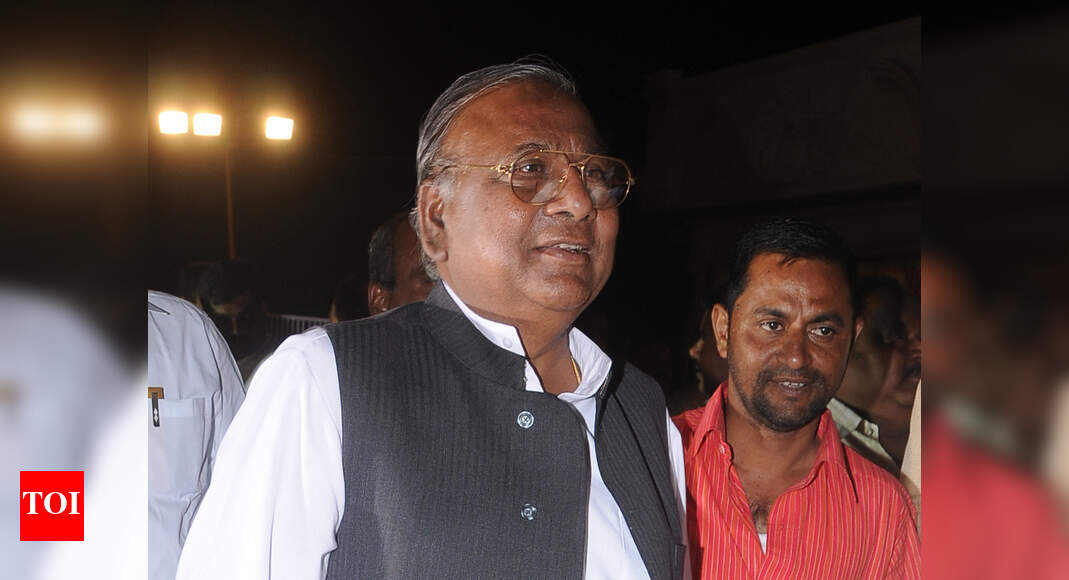 AICC secretary V Hanumanth Rao blames Congress insiders for poor show ...