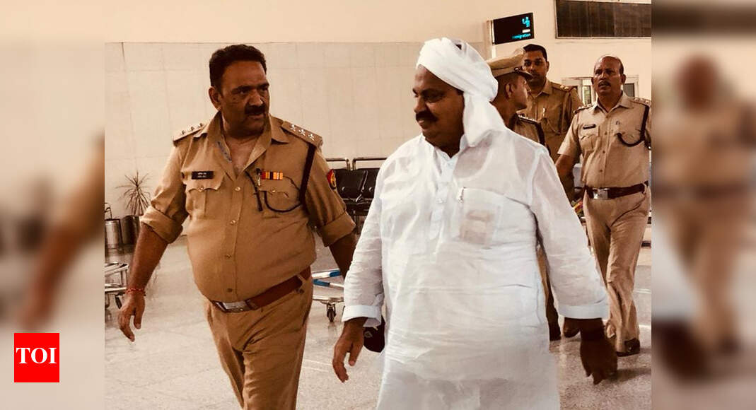 Mafia turned politician Atiq Ahmad taken to jail in Ahmedabad - Times ...