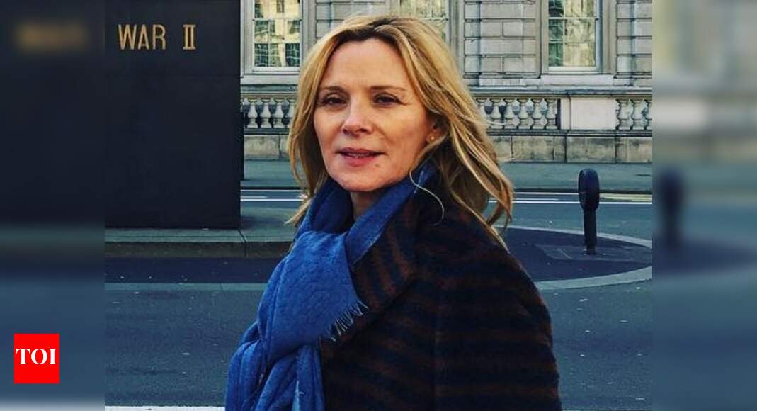 Kim Cattrall to star in comedy series 'The Cockfields' - Times of India