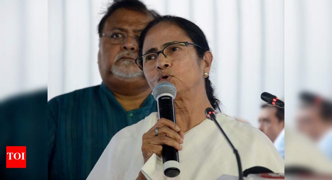 'Fruitless' to attend Niti Aayog's meeting, says Mamata Banerjee | India News - Times of India