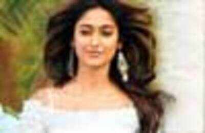 Ileana in '3 Idiots' remake | Tamil Movie News - Times of India