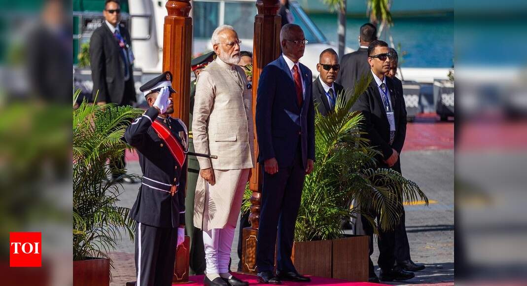 PM Narendra Modi reaches out to Male with Eid wishes, ‘sabka ...