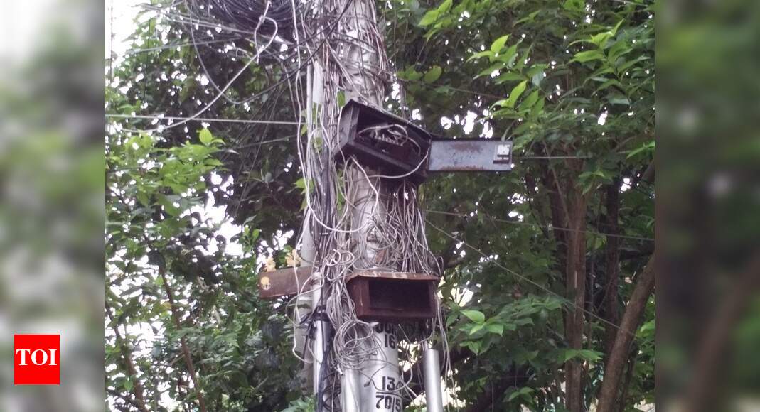 Jungle of electric wires and cables - Times of India