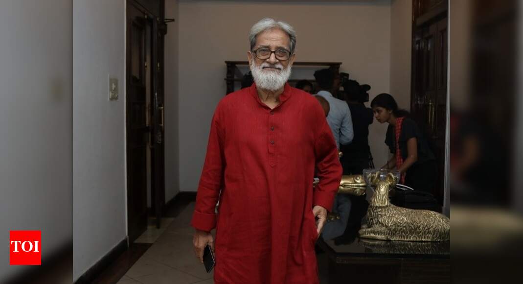 Girish Karnad was a man with strong principles: Bibhash Chakraborty | Bengali Movie News - Times ...