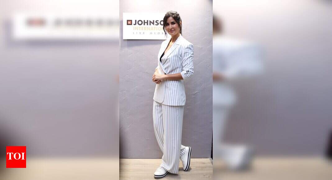 Kat drops by! | Events Movie News - Times of India