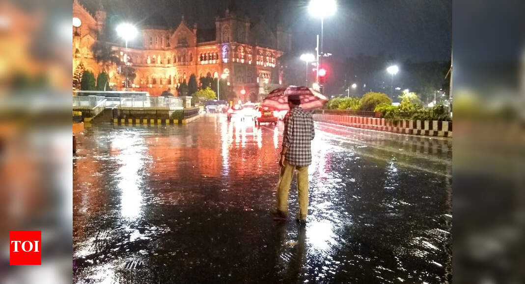 Mumbai weather: Another day of thunder, rains for Mumbai | Mumbai News ...