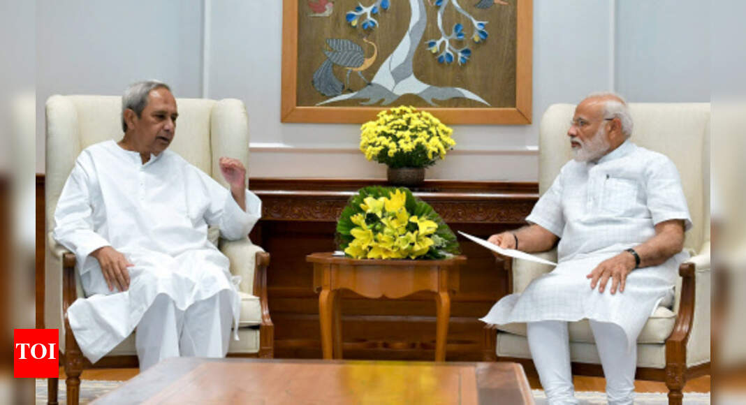 Odisha CM meets PM, seeks special status for state | India News - Times of India
