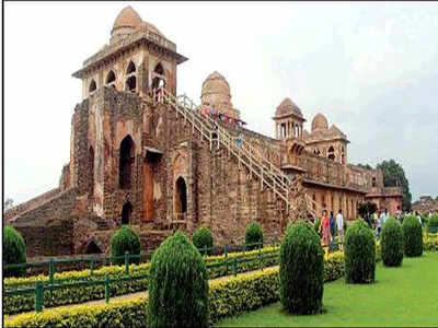 Mandu takes 1st leap for being listed as UNESCO heritage site | Indore ...