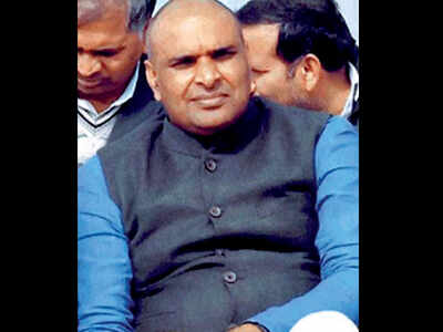 Bike taxi fraud accused’s plea: Don’t handcuff me | Noida News - Times ...