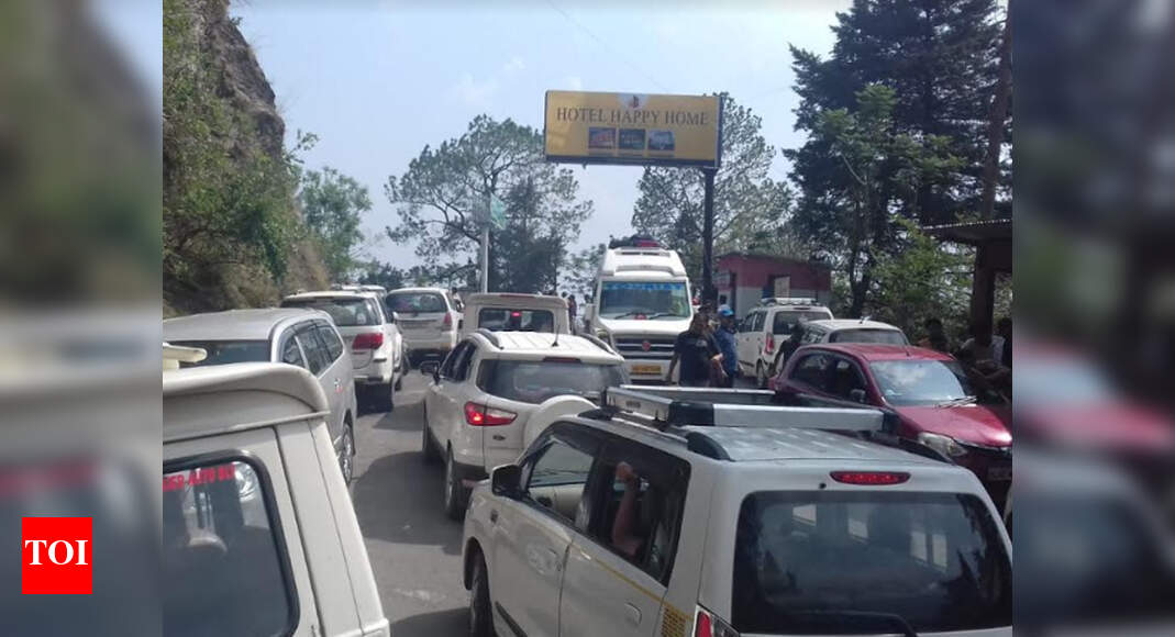 Tourism industry hit due to poor traffic management, claim hoteliers of ...