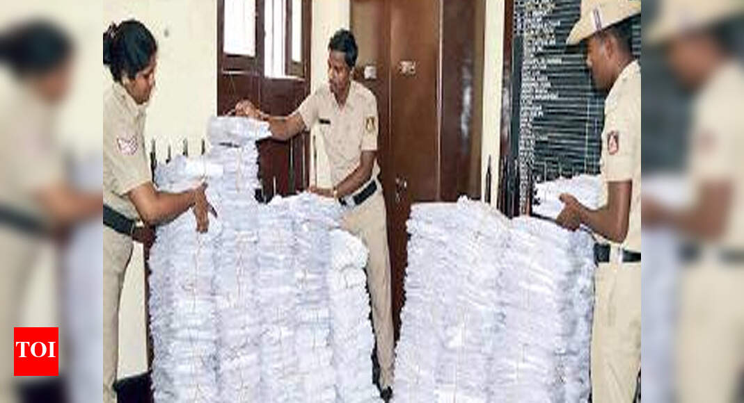 Bengaluru ponzi scam: IAS officer spiked Karnataka minister's Rs 600 crore IMA bailout plan ...