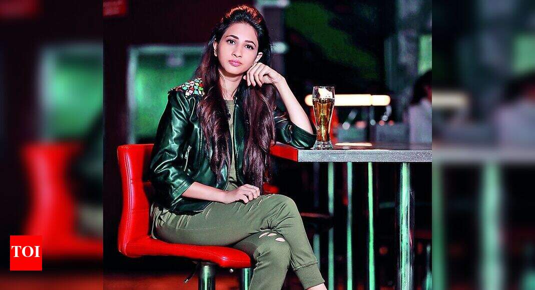 Manvitha in a Pulwama tribute video | Kannada Movie News - Times of India