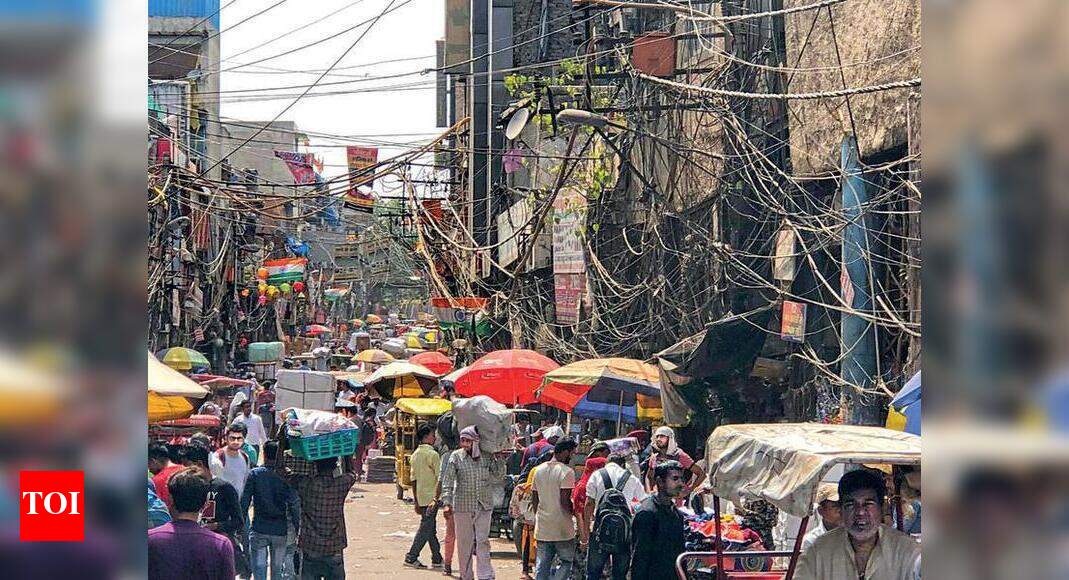 A vehicle-free Sadar Bazar: Idea whose time has come | Delhi News ...