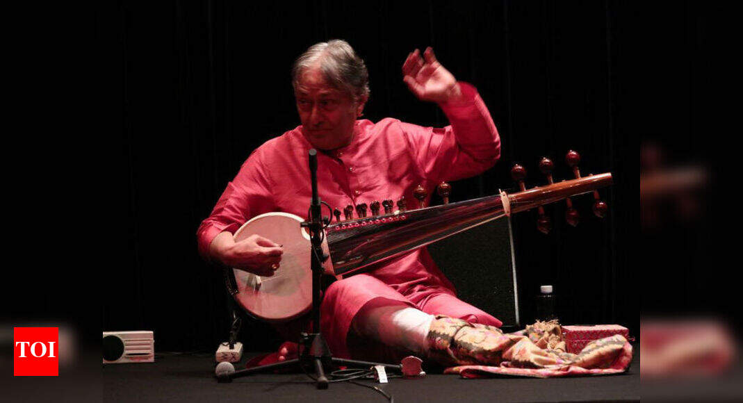 Sarod maestro Amjad Ali Khan enthralls audience at concert in China ...