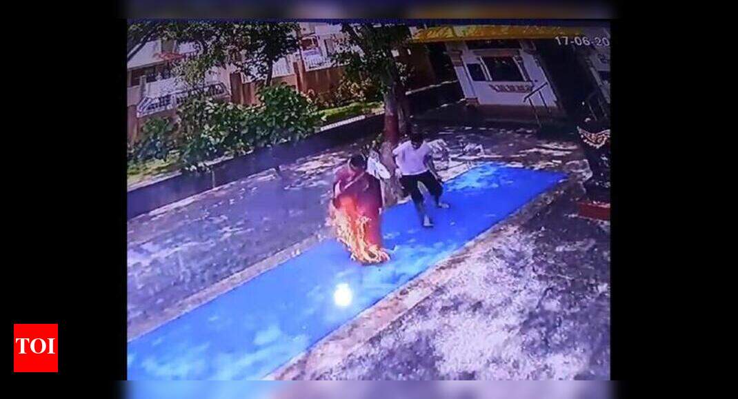 Woman suffers 60% burns after her sari catches fire at temple ...