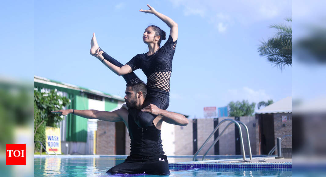 Fusion of acro and aqua yoga intrigues Indoreans | Events Movie News ...