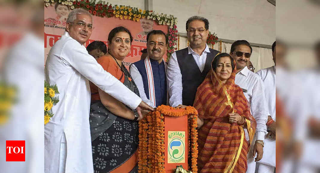 From ‘atithi’, Smriti Irani set to turn Amethi’s resident MP | India ...