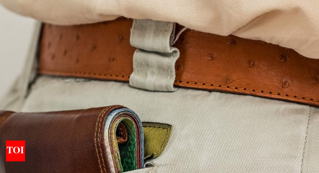 Chennai Metro Rail Limited found more than Rs 3.2 lakh in wallets lost ...