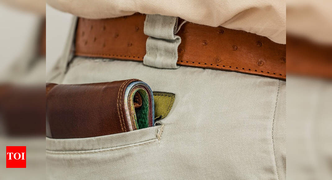 Chennai Metro Rail Limited found more than Rs 3.2 lakh in wallets lost ...