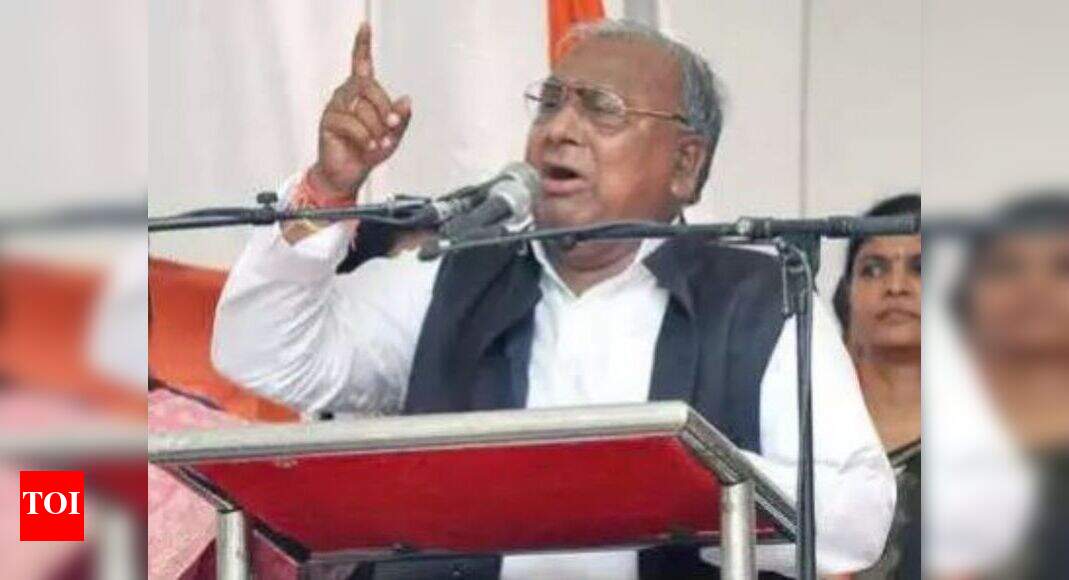 Statue row: V Hanumanth Rao threatens to move court against cops ...