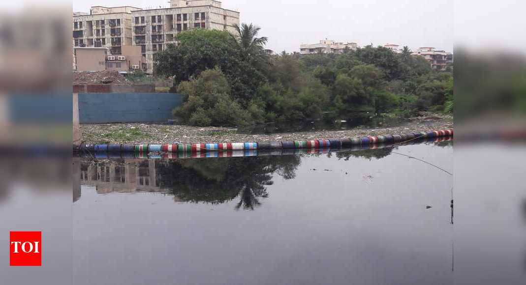 Garbage in Irla Juhu Nalla - Times of India