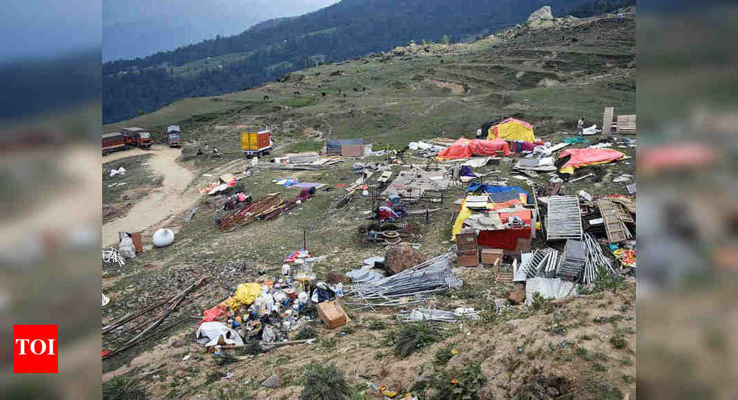 Guptas asked to pay Rs 8 lakh to clean up Auli mess | India News ...