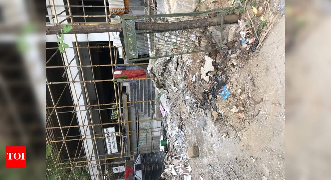 Blocked Footpath - Times of India