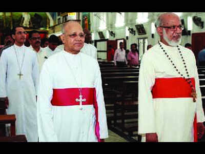 Archdiocese back under Alencherry | Kochi News - Times of India