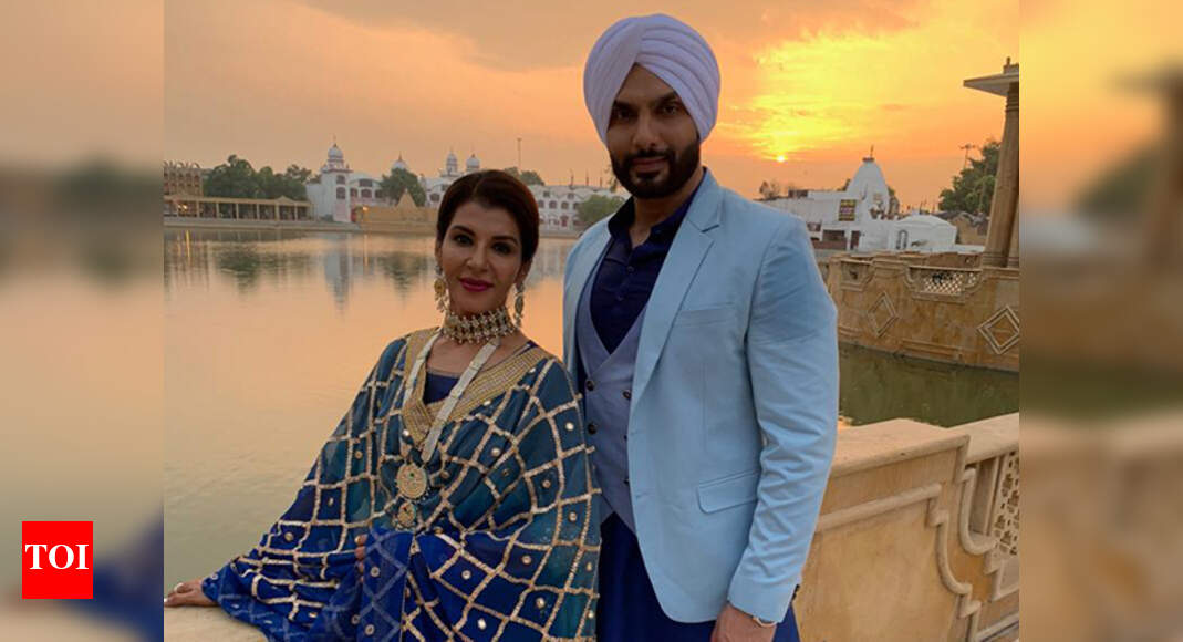 Anita Raj is Amal Sehrawat's workout buddy - Times of India