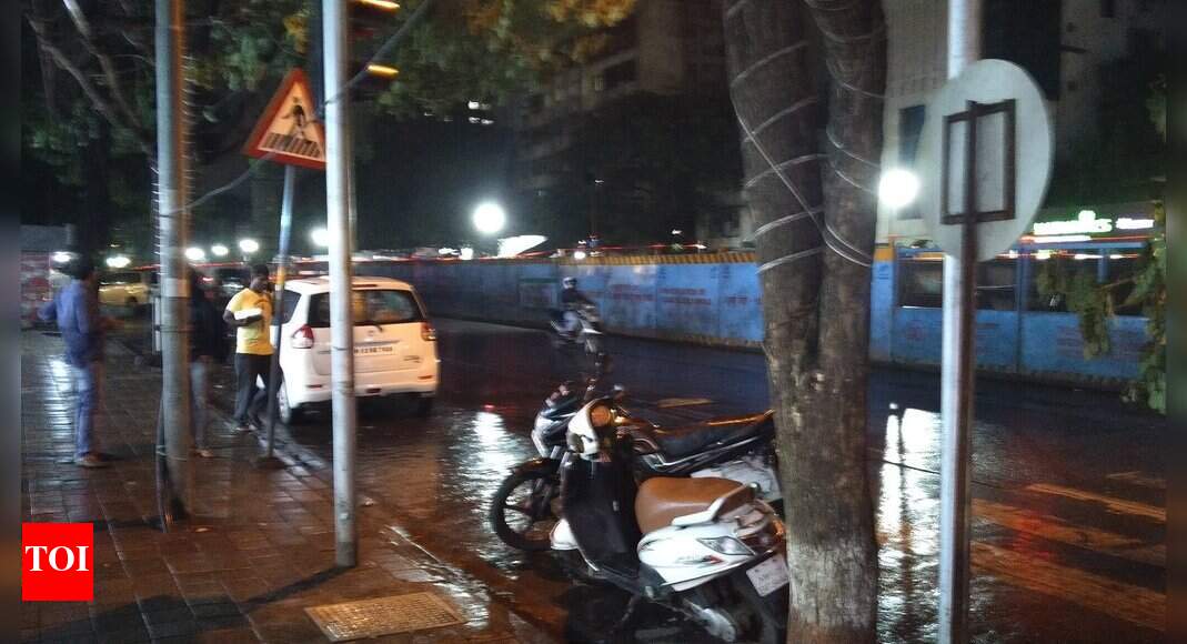 Traffic/Bike menace near Diamond Garden, Chembur - Times of India