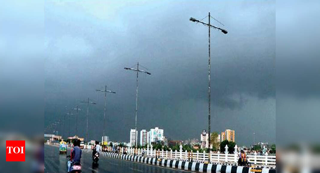 Morning rain tames mercury, monsoon to hit Lucknow tomorrow | Lucknow ...