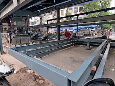 Work on in full swing for three-tier Gariahat parking lot | Kolkata ...