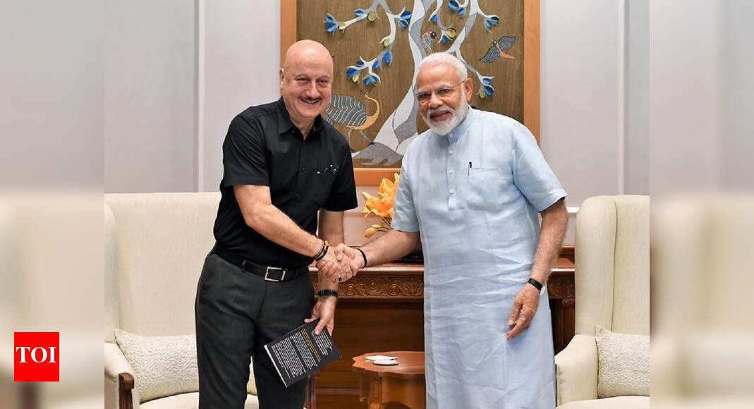 Pictures: Anupam Kher feels inspired after meeting Prime Minister Narendra Modi | Hindi Movie ...