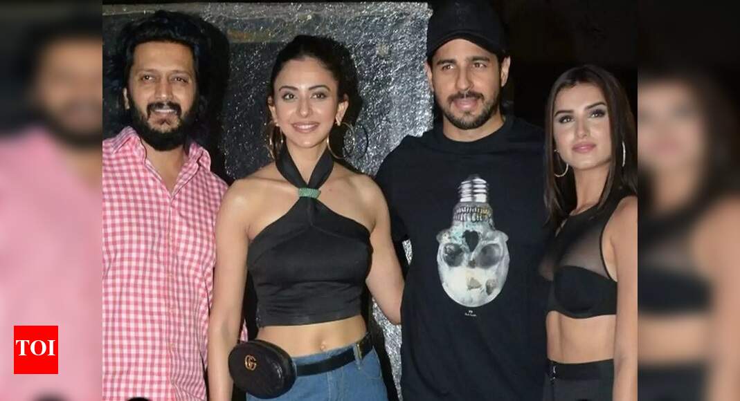 ‘Marjaavaan’: Makers to recreate Sonam Kapoor's 'Delhi-6' song ...