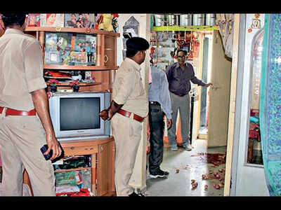 Spurned lover stabs woman 25 times in Sama | Vadodara News - Times of India