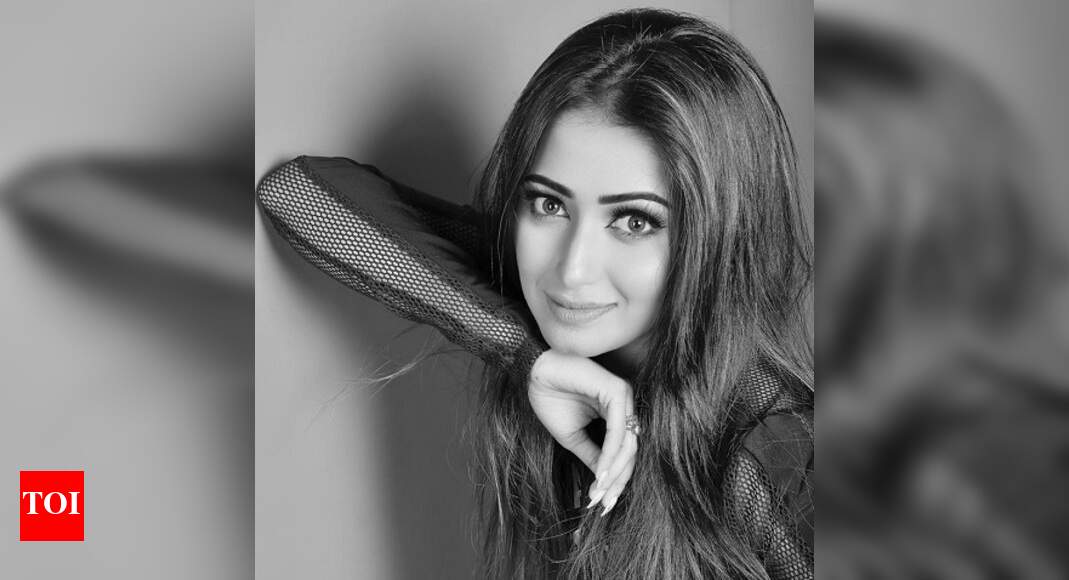 Sudipta is excited for her Bangkok holiday - Times of India