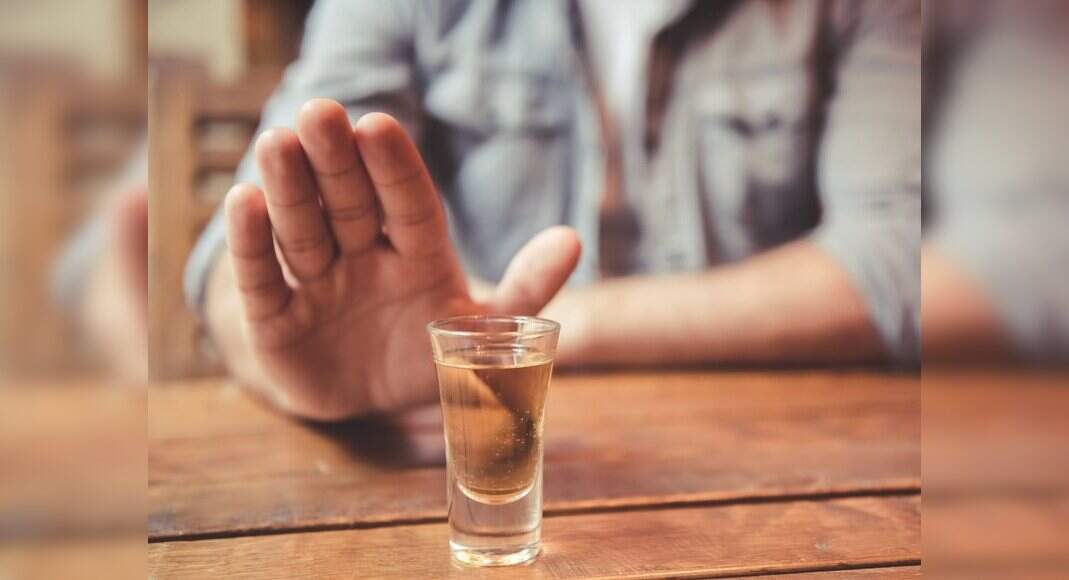 Cutting alcohol leads to better mental health: study - Misskyra.com