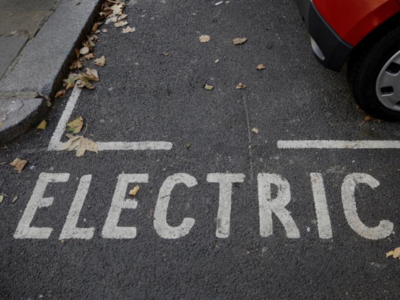 Auto industry to conduct study on EV migration, to discuss with govt ...