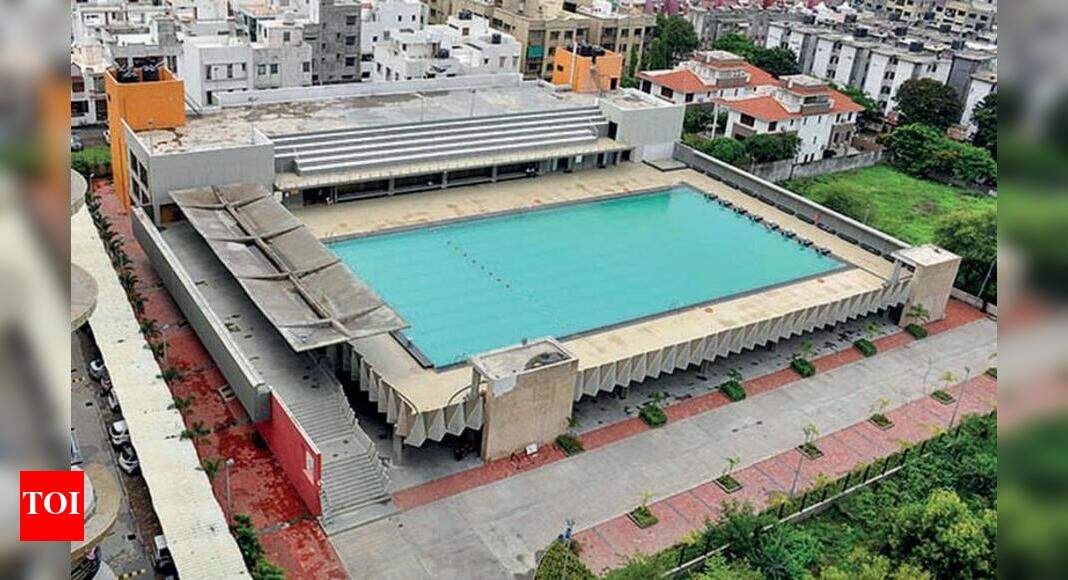 No decision taken on outsourcing of SMC elevated swimming pool | Surat ...