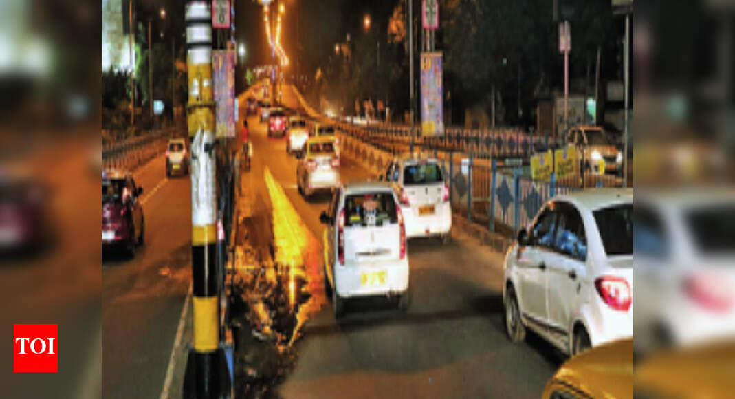 Ultadanga flyover’s north flank reopens | Kolkata News - Times of India