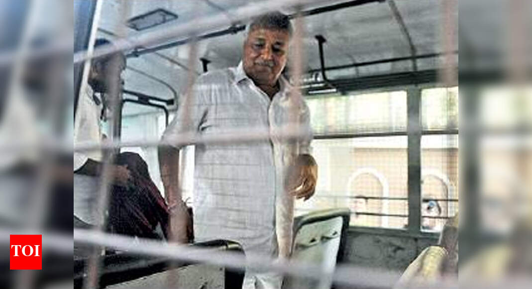 Ahmedabad: Dinu Bogha Solanki, six others get life for Jethava murder ...