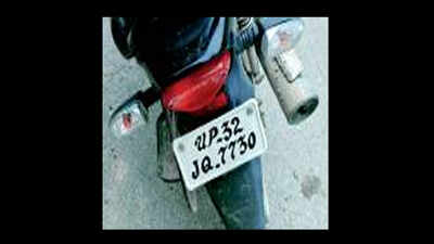 Bikes with fancy numbers challaned | Lucknow News - Times of India