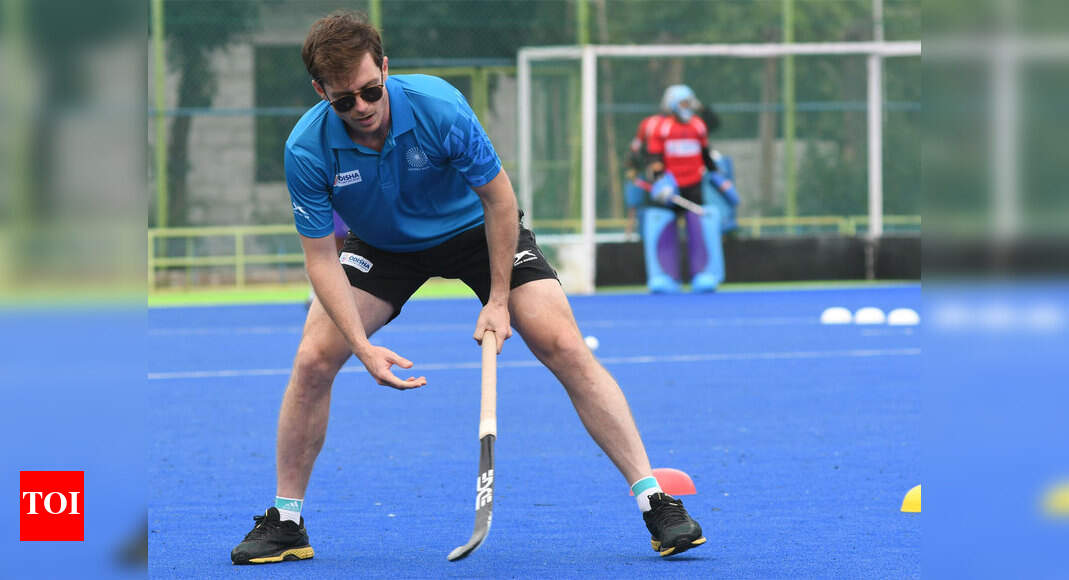 Fergus Kavanagh of Australia to conduct defenders camp for Indian women ...