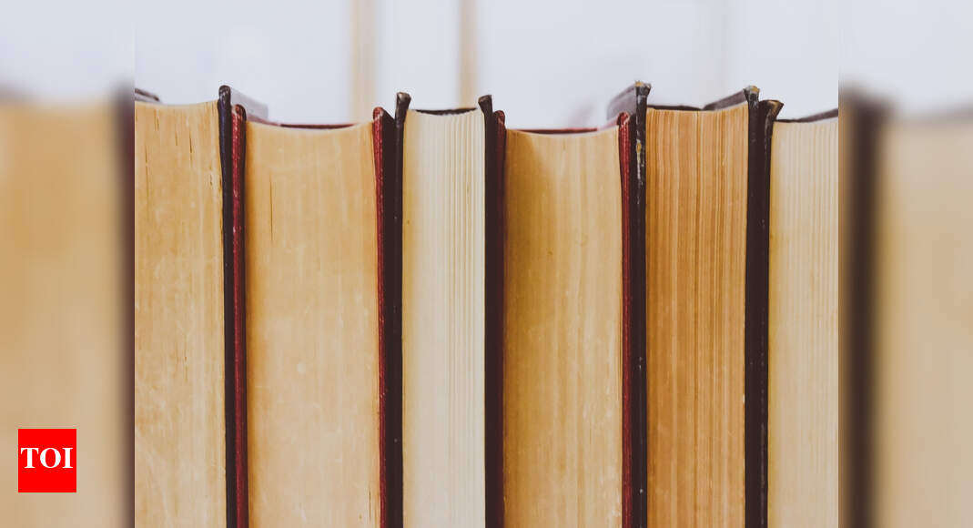 Video: 5 books about the Apollo 11 mission - Times of India